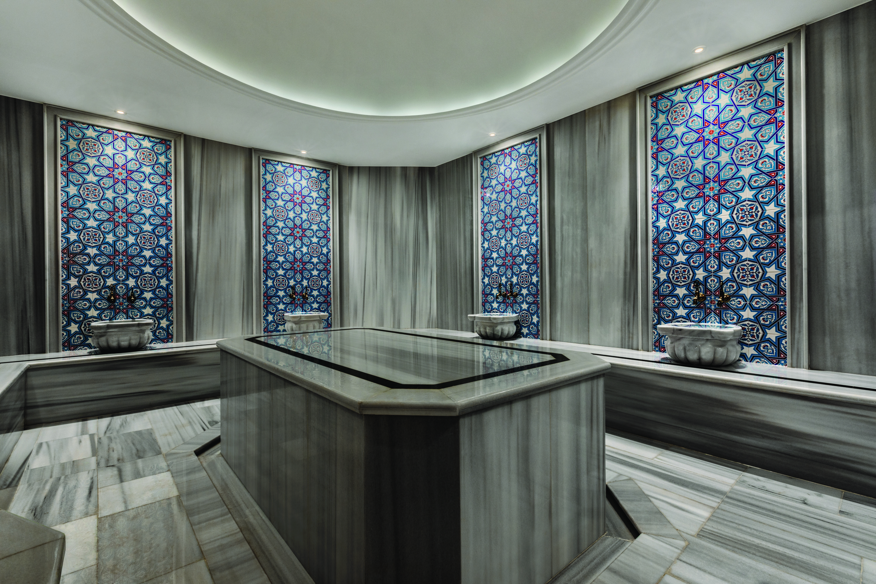 Ramada Encore by Wyndham Basın Express
